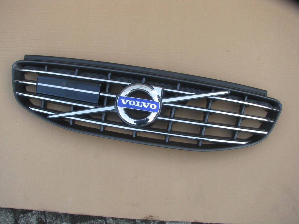 VOLVO XC60 LIFT GRILL ATRAPA 31333833 - 7824433218 - oficjalne archiwum ...