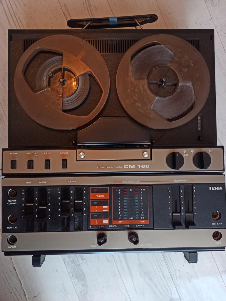 560. MAGNETOFON SZPULOWY TESLA CM-160 - 13676206870 - oficjalne ...
