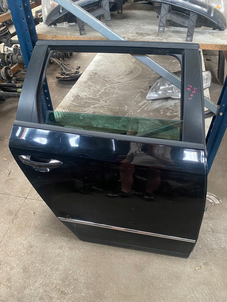 VW PASSAT B6 L041 DRZWI PRAWE TYLNE KOMBI - 12571031608 - oficjalne ...