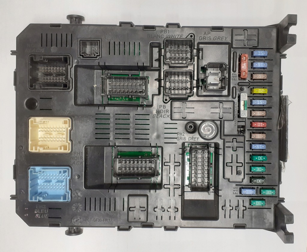 Skrzynka bezpiecznik. sterownik moduł 966405878002 - 13523249347 - oficjalne archiwum Allegro