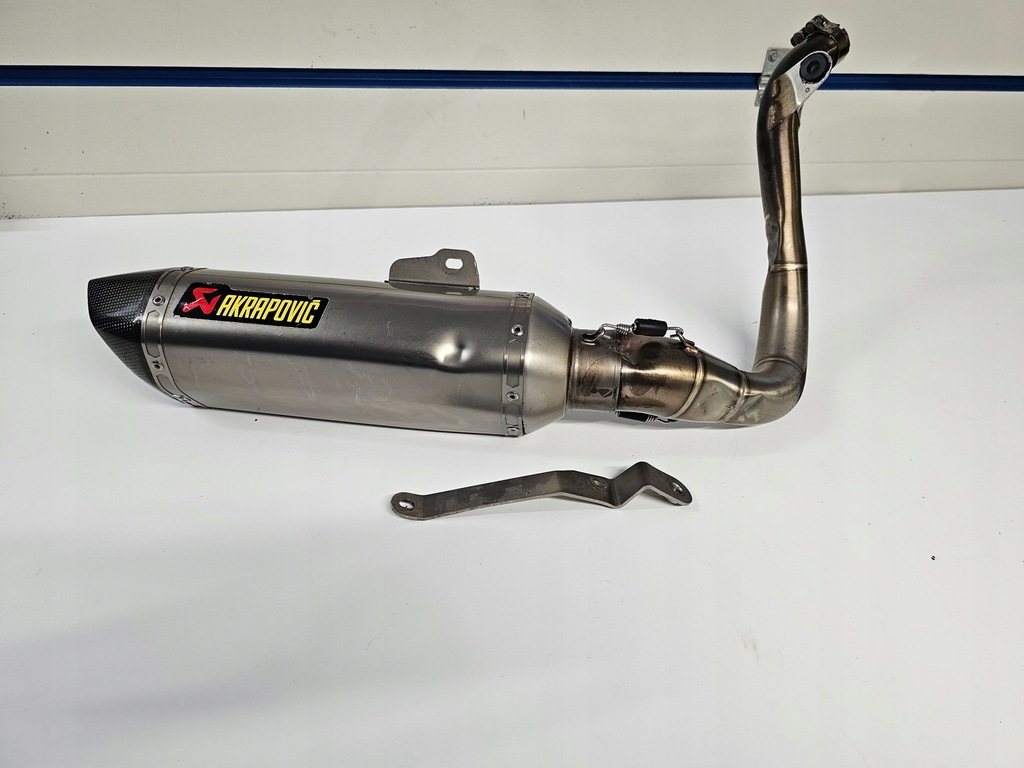 KTM Duke 125 390 wydech Akrapovic tłumik - 14029364336 - oficjalne archiwum Allegro