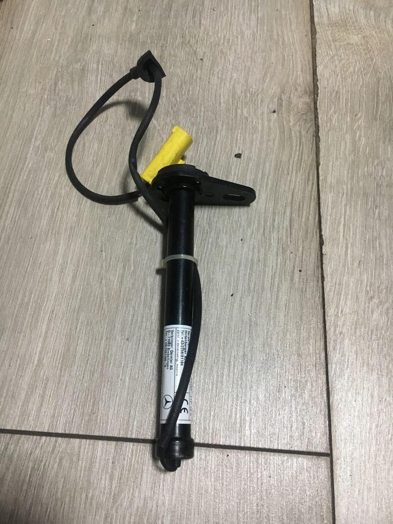 MERCEDES W253 GLC NABÓJ PIROTECHNICZNY MASKI - 11234438385 - oficjalne ...