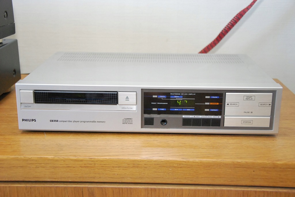 Odtwarzacz CD Philips CD350 srebrny - 12423328048 - oficjalne archiwum ...