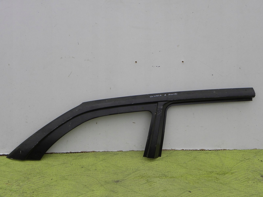Słupek Dach Ramka Skoda Octavia 2 II 1Z9 Kombi R - 7938758473 ...