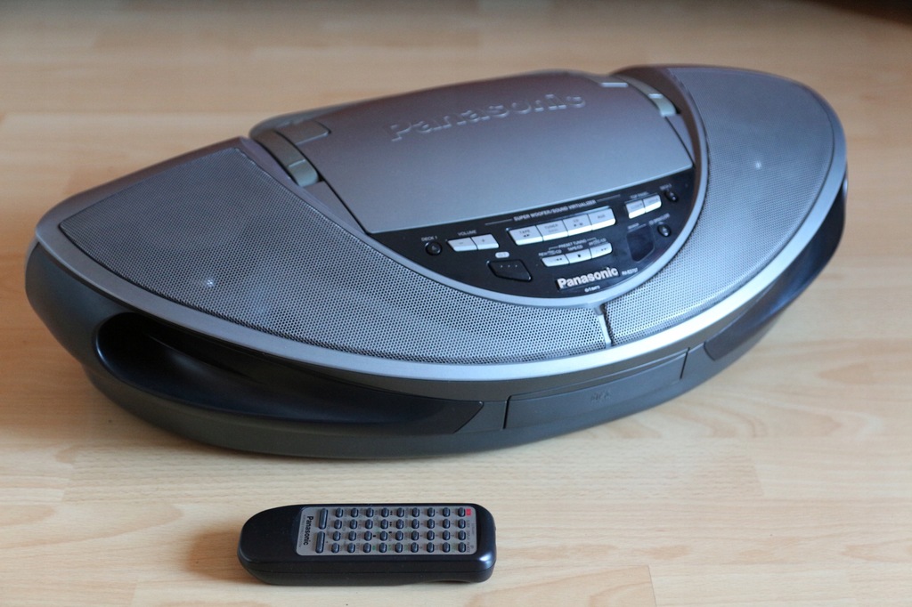 Panasonic RX-ED707 Cobra AUX CD pilot radio - 7820276484 - oficjalne ...