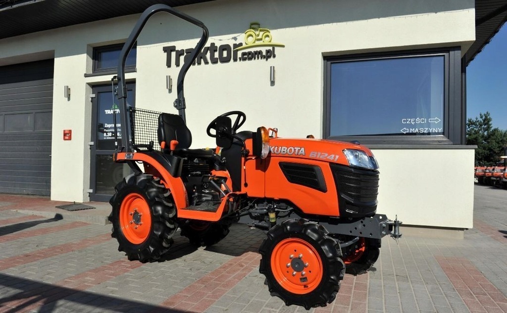 Kubota B1241 4x4 24KM traktorek ogrodowy, mini... - 12902565323 ...