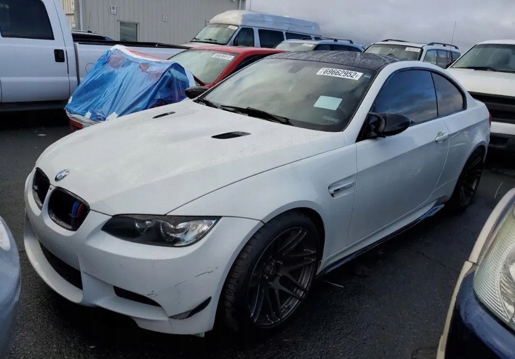 BMW M3 2010 BMW M3 Benzyna Automat - 13421714221 - oficjalne archiwum ...