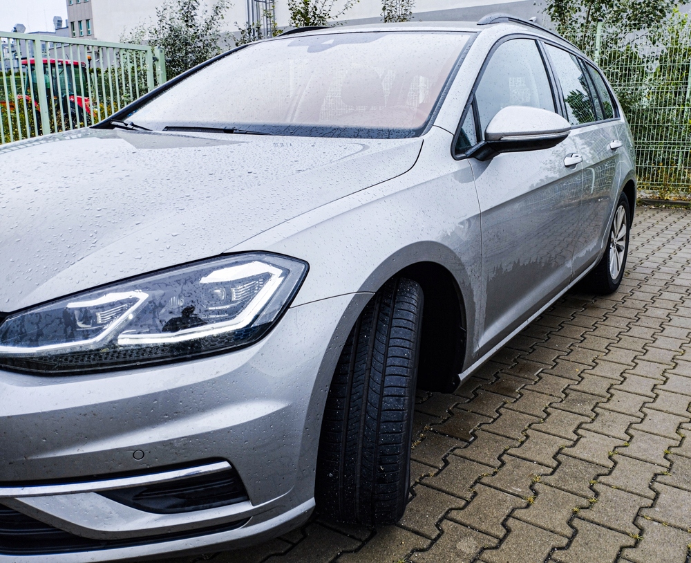 VW GOLF VII (5G1, BQ1, BE1, BE2) 1.5 TSI 150 KM - 14346749001 - oficjalne archiwum Allegro