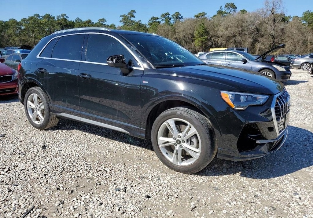 Audi Q3 2022 AUDI Q3 PREMIUM S LINE 45 Benzyn... - 13422243829 ...