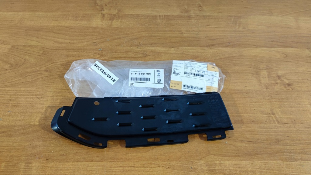 BMW G30 G31 PRAWA KRATKA OSŁONA WLOTU M-PAKIET RH - 12770228743 ...