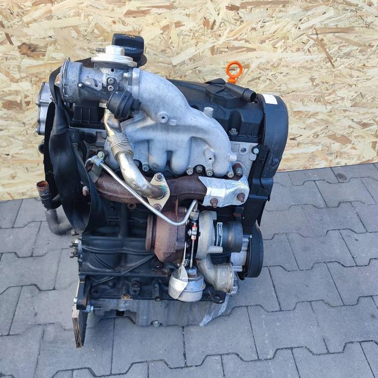 Silnik AXB 1.9 TDI VW T5 TRANSPORTER MULTIVAN - 17200536358 - oficjalne ...