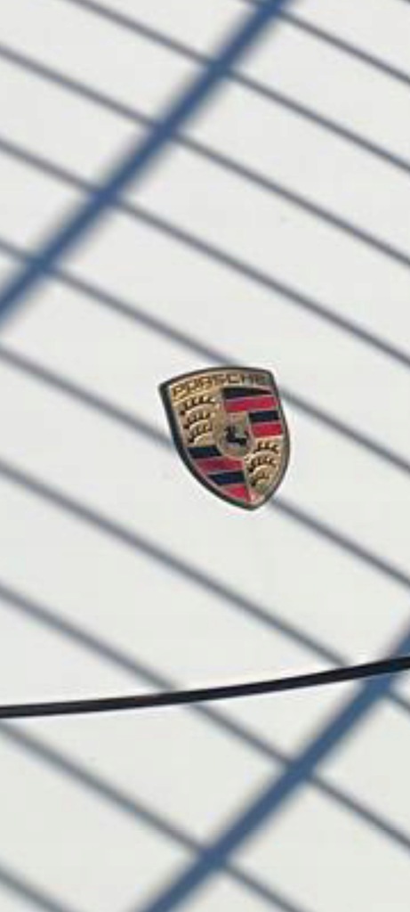 PORSCHE 911 LIFT EMBLEMAT ZNACZEK MASKI ORYGINAL - 13628431892 ...