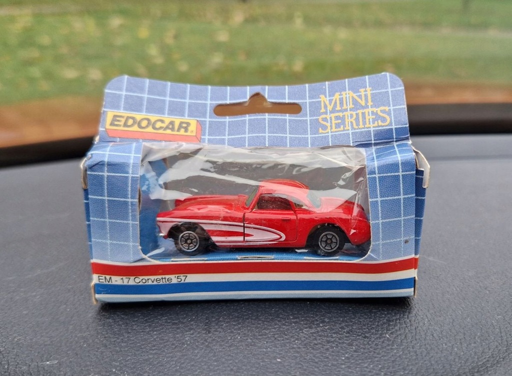 EDOCAR Chevrolet Corvette lata 80-te (jak Superfast) - 14566331258 ...