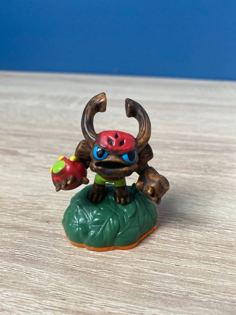Skylanders Giants figurka Mini Barkley - 9971053685 - oficjalne ...