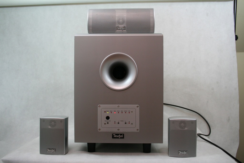 Subwoofer aktywny TEUFEL Concept E Magnum 500SW - 12482273110 ...