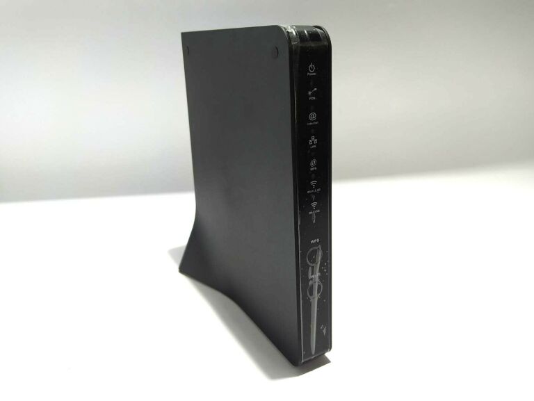 ROUTER WI-FI PREMIUM 2.0 ŚWIATŁOWÓD T-MOBILE KPL - 10856449814 ...