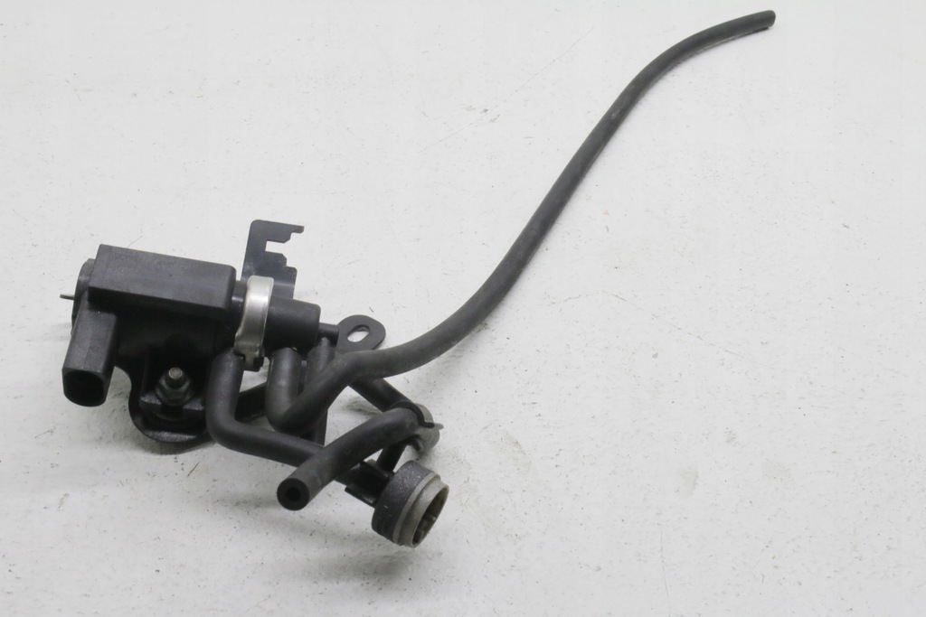 Zawór N75 turbo VW AUDI SEAT 1J0906627C - 8764724267 - oficjalne ...