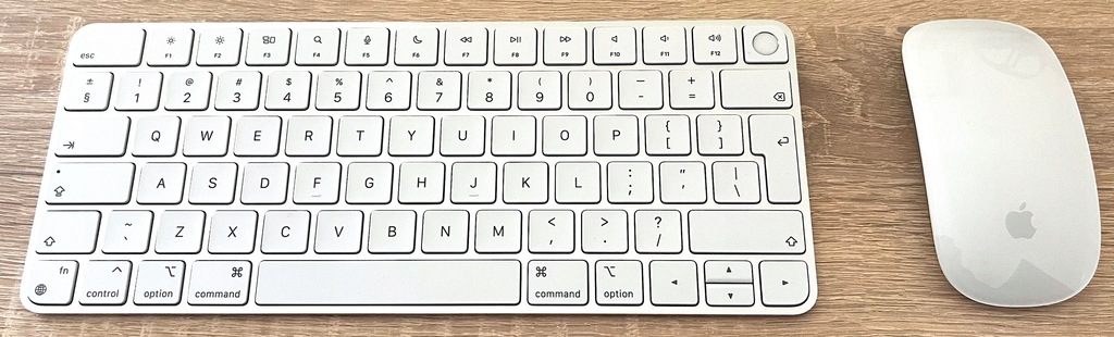 Apple Magic Keyboard Touch ID + Magic Mouse 2 2022 - 12849546535 ...
