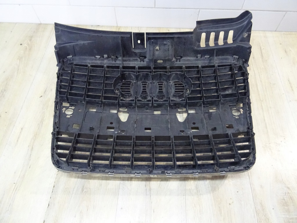 Grill Atrapa Audi A4 B7 S Line Sline 8e0853651m 12295943518