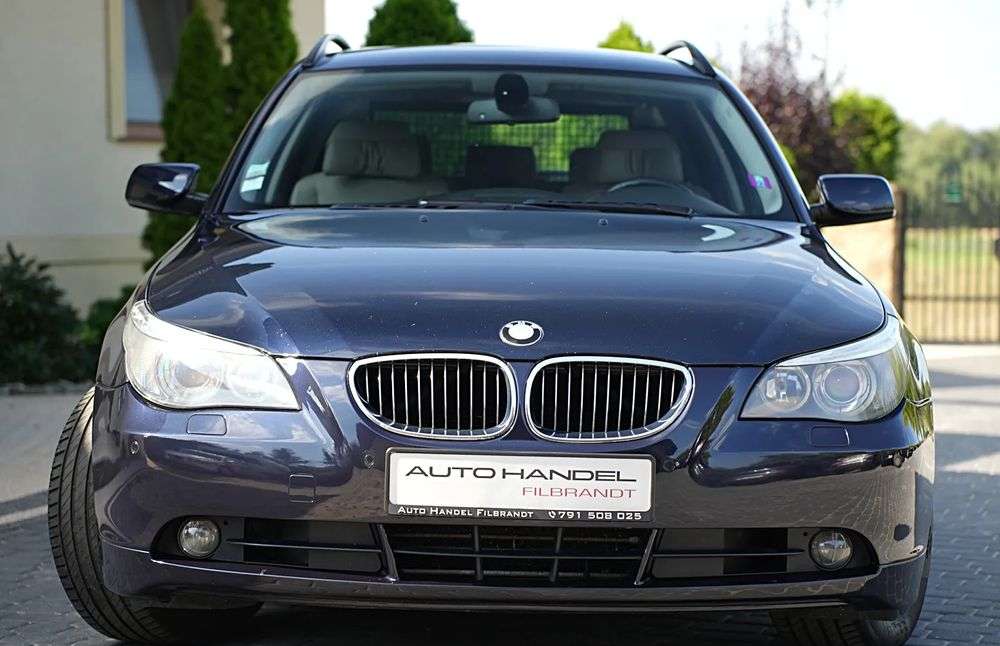 BMW Seria 5 BMW Seria 5 528i Touring Sport-Aut - 14708763946 ...
