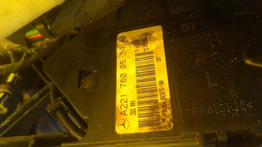 Mercedes W221 A2217600534 Mocowanie Klamki LP - 7924812981 - oficjalne ...