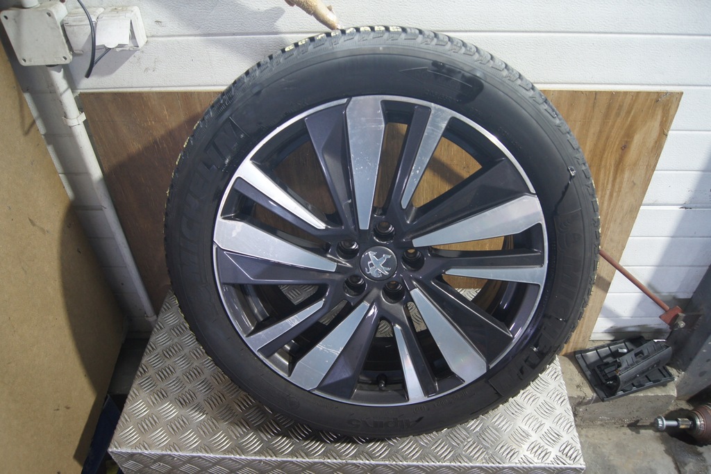 KOŁO PEUGEOT 3008 7x19 ET38 5x108 9809685477 - 13445177763 - oficjalne ...