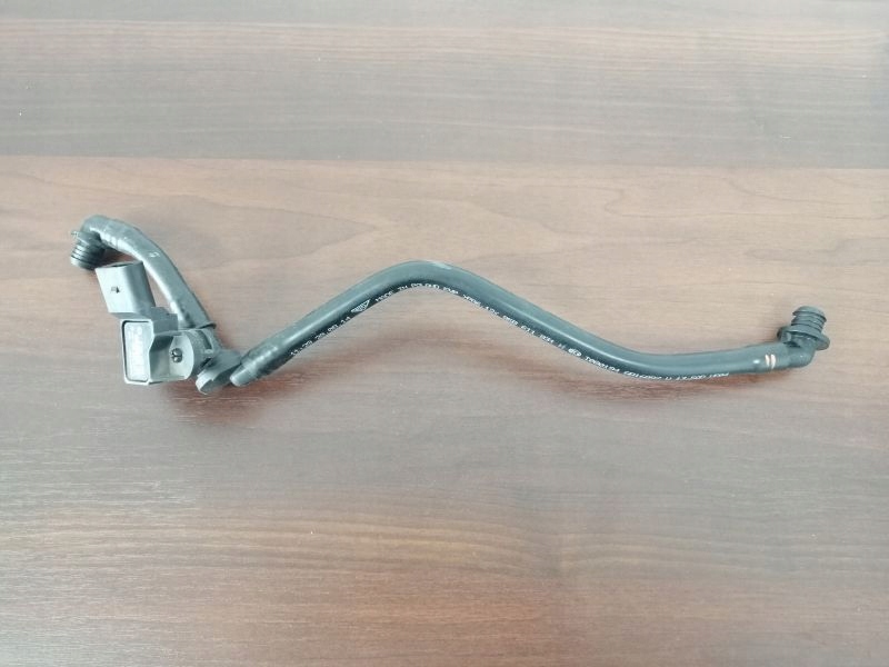 Czujnik cisnienia paliwa Porsche Macan 95B - 9615050336 - oficjalne ...