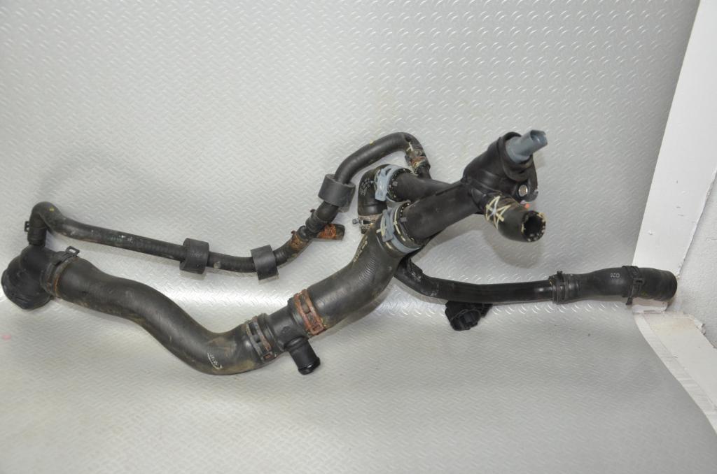 WĄŻ RURA PRZEWÓD TERMOSTAT VW AUDI 03L121131AA - 7296596090 - oficjalne ...