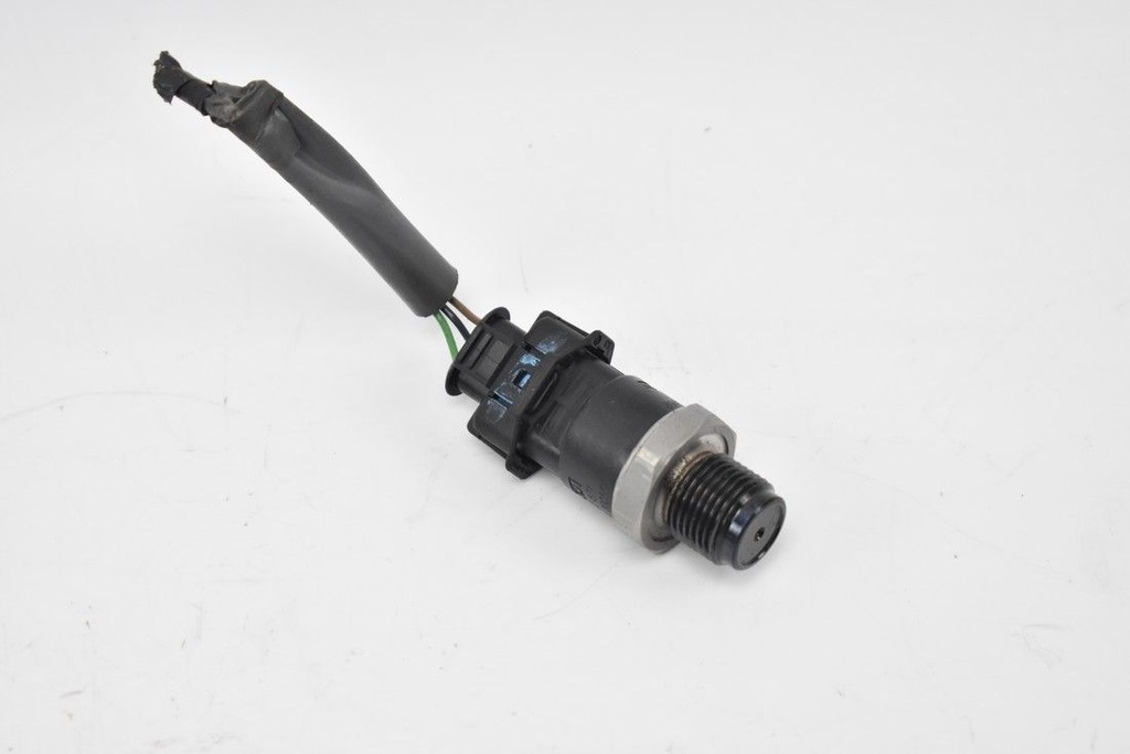 CZUJNIK CIŚNIENIA PALIWA 0281002871 1.4 D4D YARIS - 7714077059 ...