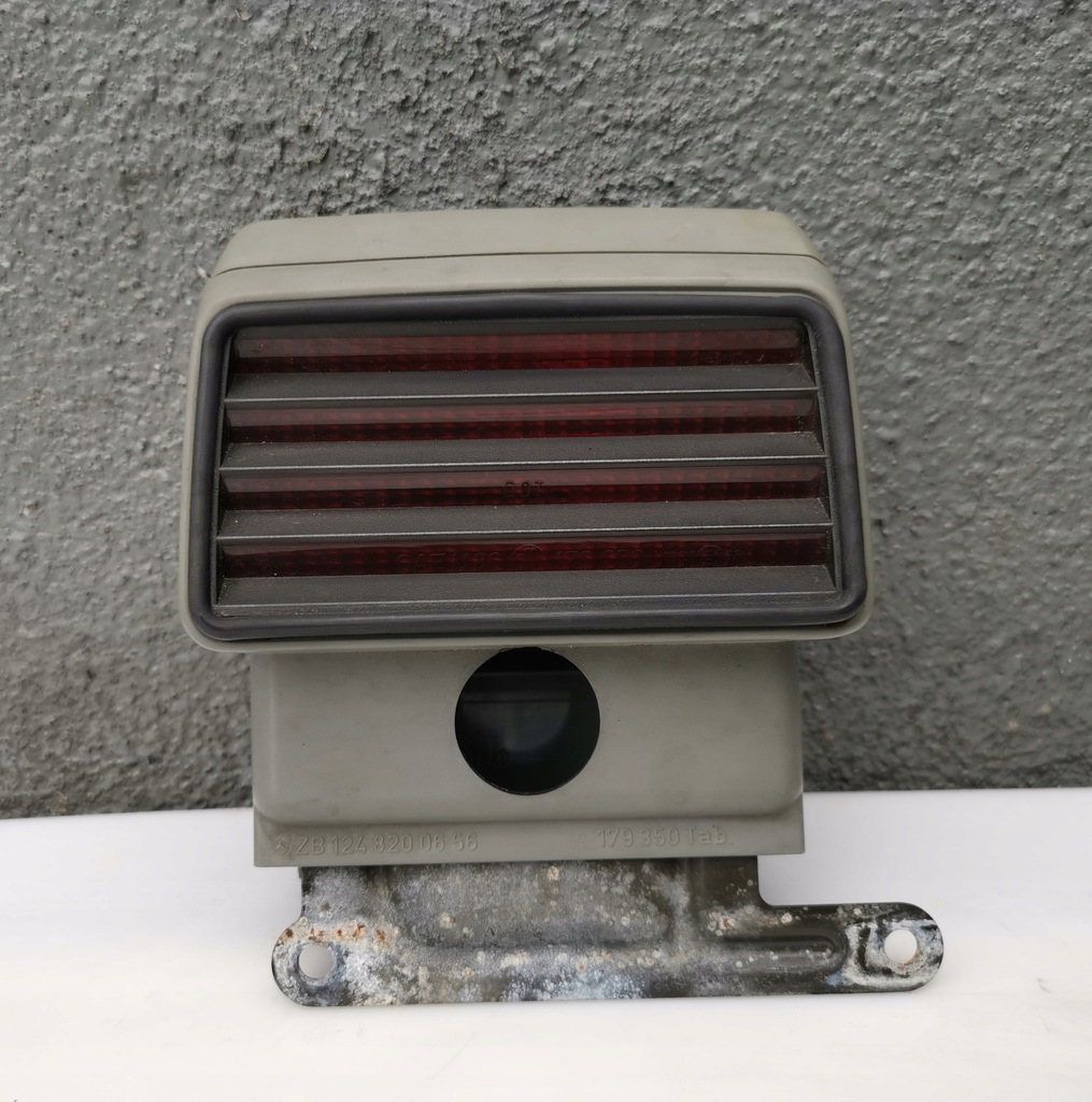 1248200656 Trzecie Światło Stop Mercedes 124 Kombi - 8216155890 ...