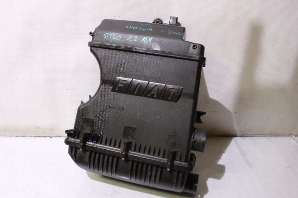 OBUDOWA FILTRA POWIETRZA STILO 1.2 B 55186451 - 7738455892 - oficjalne ...