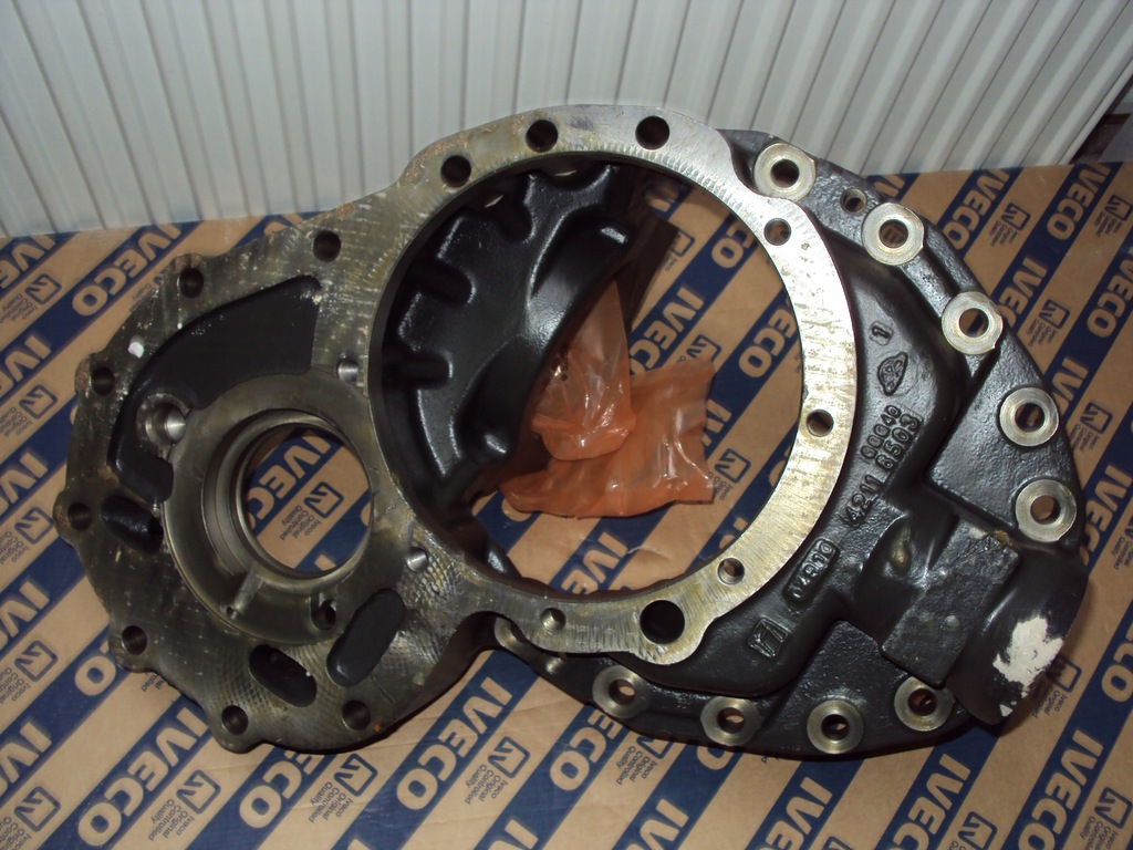 OBUDOWA MOSTU IVECO TRAKKER EUROTRAKKER 42118537 - 12633599627 ...