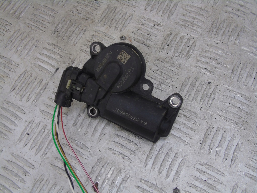 MERCEDES W213 PRZEPUSTNICA WYDECHU A2139068601 - 12567308180 ...