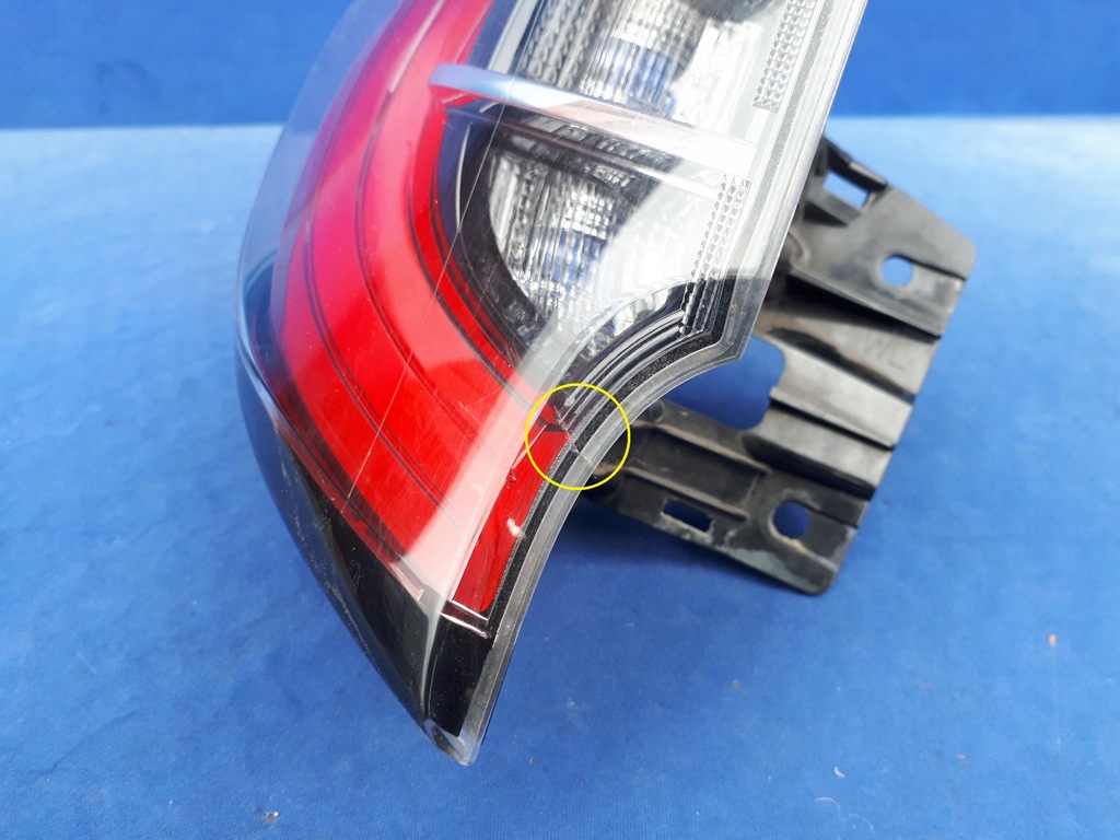 TOYOTA COROLLA E21 KOMBI 2019- 19- LAMPA LEWA TYŁ - 13389156845 ...