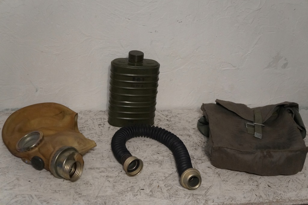 Standardowa maska gazowa z filtrem gazowym - 12423299652 - oficjalne archiwum Allegro