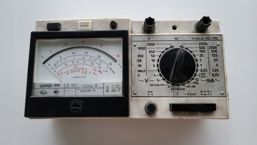 MIERNIK MULTIMETR ANALOGOWY U4342-M1 WOLTOMIERZ - 13736441415 ...