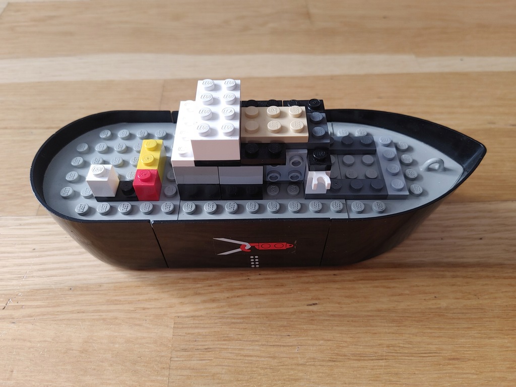 Niekompletny Zestaw LEGO LEGOLAND 4005 - Tug Boat - 12145860530 ...