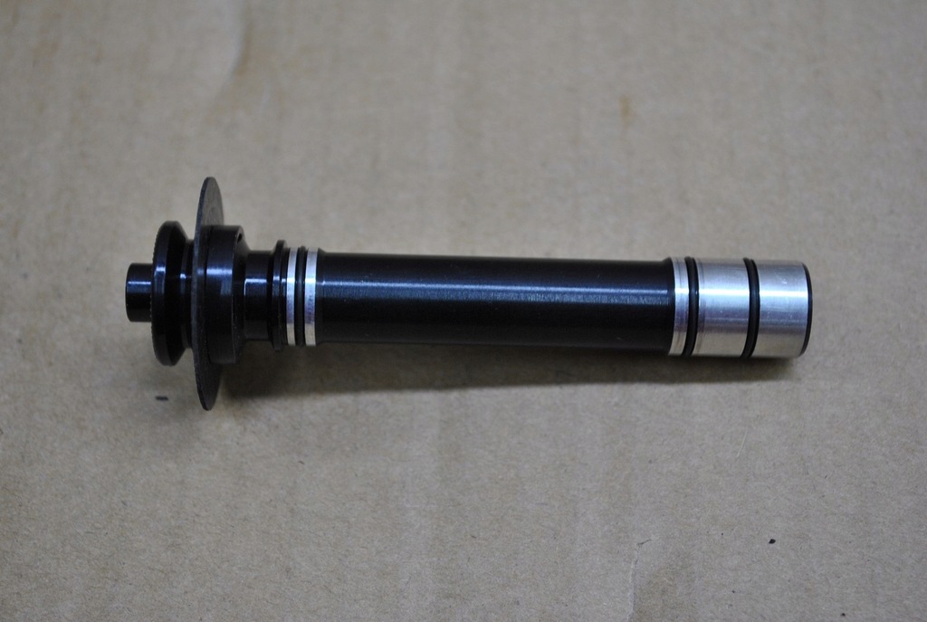 MAVIC R-Sys SL - oś piasty przód Tracomp 9x100 - 7736451276 - oficjalne archiwum Allegro