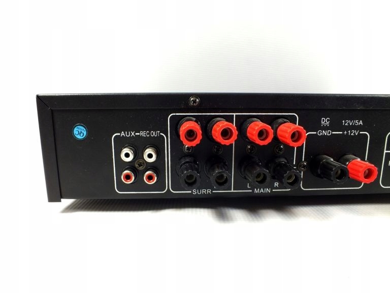 WZMACNIACZ VOICE KRAFT K100 USB/SD JAK NOWY - 8954483822 - oficjalne archiwum Allegro