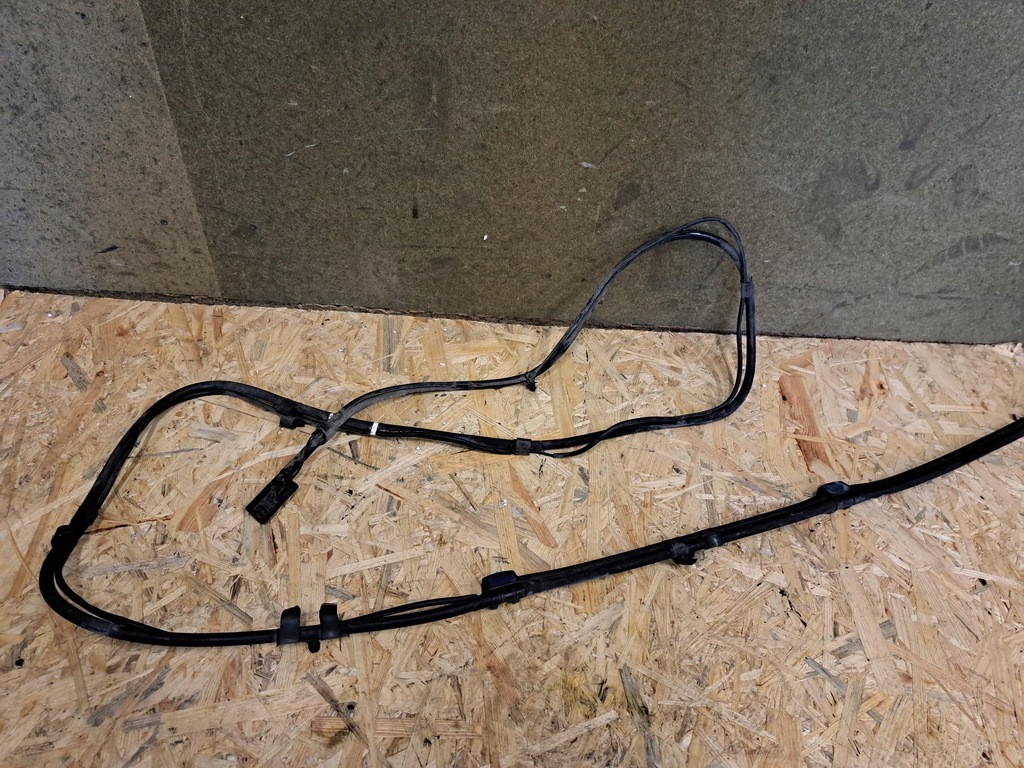 MERCEDES W246 WĘŻYK SPRYSKIWACZY PODGRZEWANY SPRYSKIWACZ MASKA ...