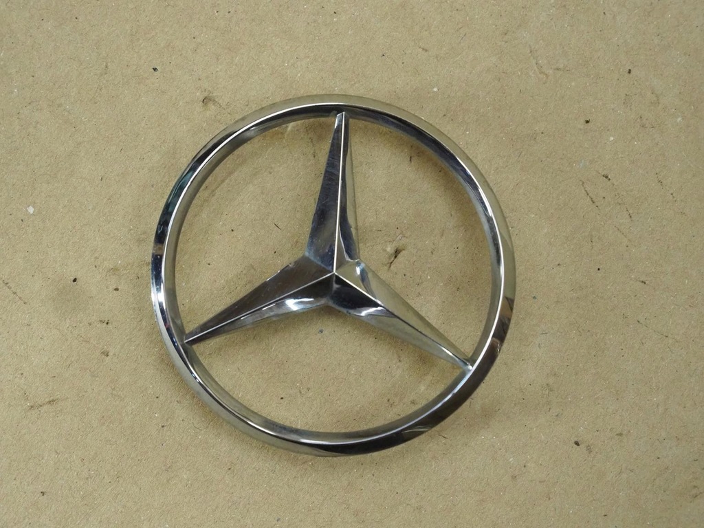 Mercedes CLS W219 EMBLEMAT GWIAZDA KLAPY TYŁ - 15179877939 - oficjalne ...