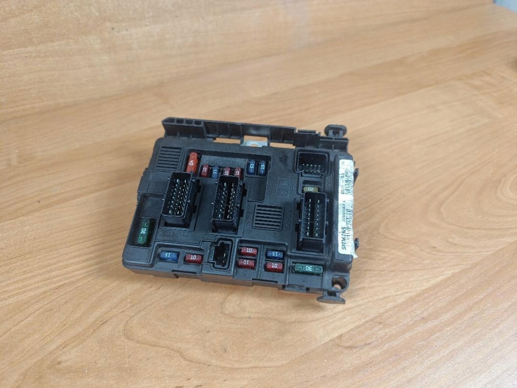 MODUŁ SKRZYNKA BSM PEUGEOT 206 207 307 CITROEN C2 9643498880 B3 ...