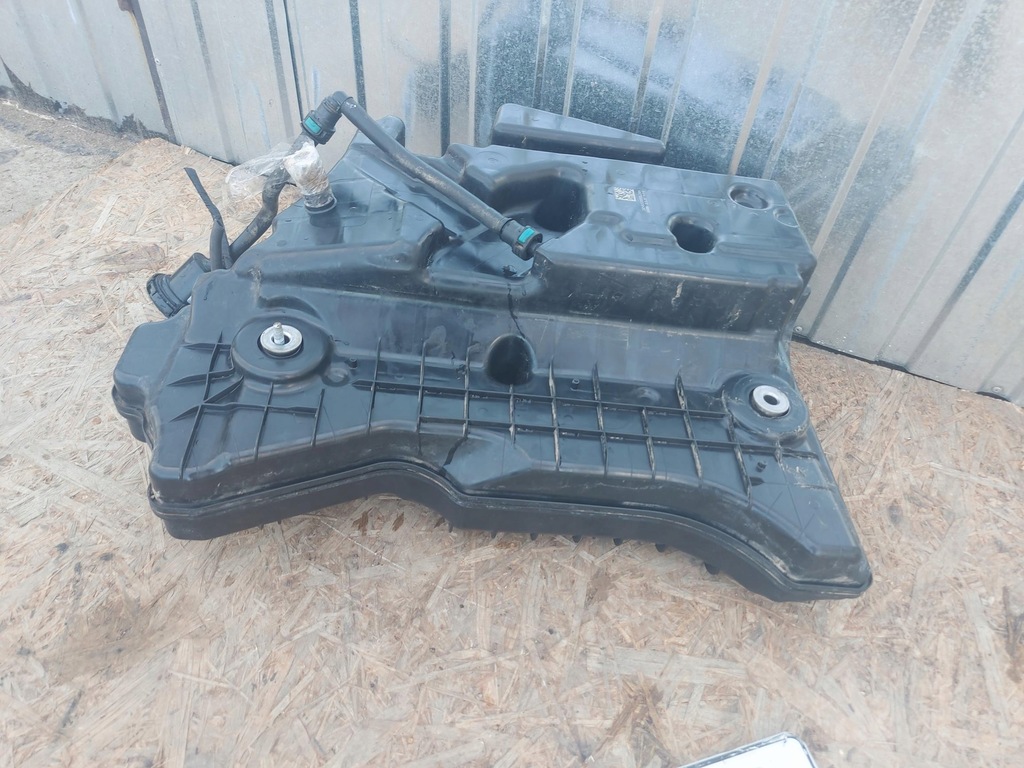 MERCEDES W213 KOMBI ZBIORNIK ADBLUE KOMPLETNY - 12247238158 - oficjalne ...