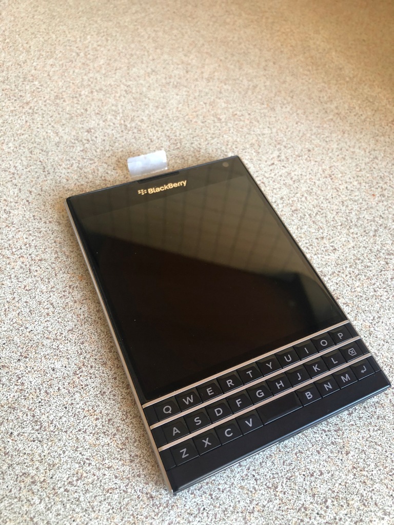 BlackBerry Passport - czarny - SQW100 - RGY181LW - 9356311356 ... BlackBerry Passport - czarny - SQW100 - RGY181LW - 9356311356 ...
