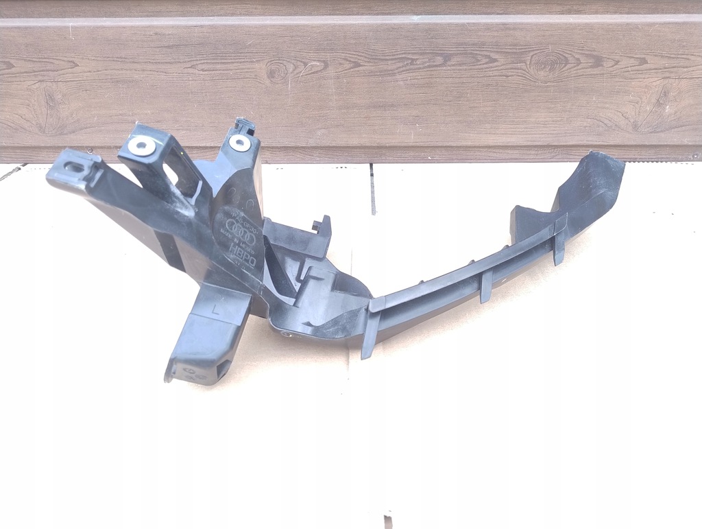 AUDI Q5 II 80A LEWY ŚLIZG MOCOWANIE LAMPY PRZÓD BARDZO ŁADNE ORYGINAŁ ...