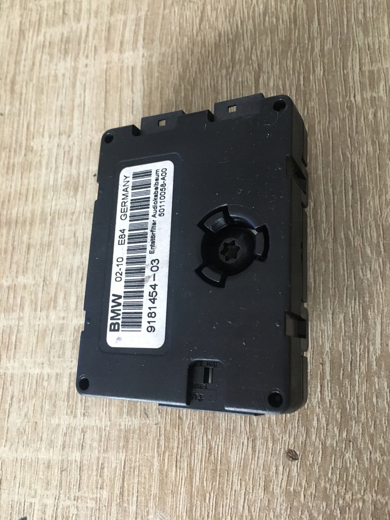 BMW E84 X1 MODUŁ ANTENY FILTR PRZECIWZAKŁÓCENIOWY* - 13411546511 ...