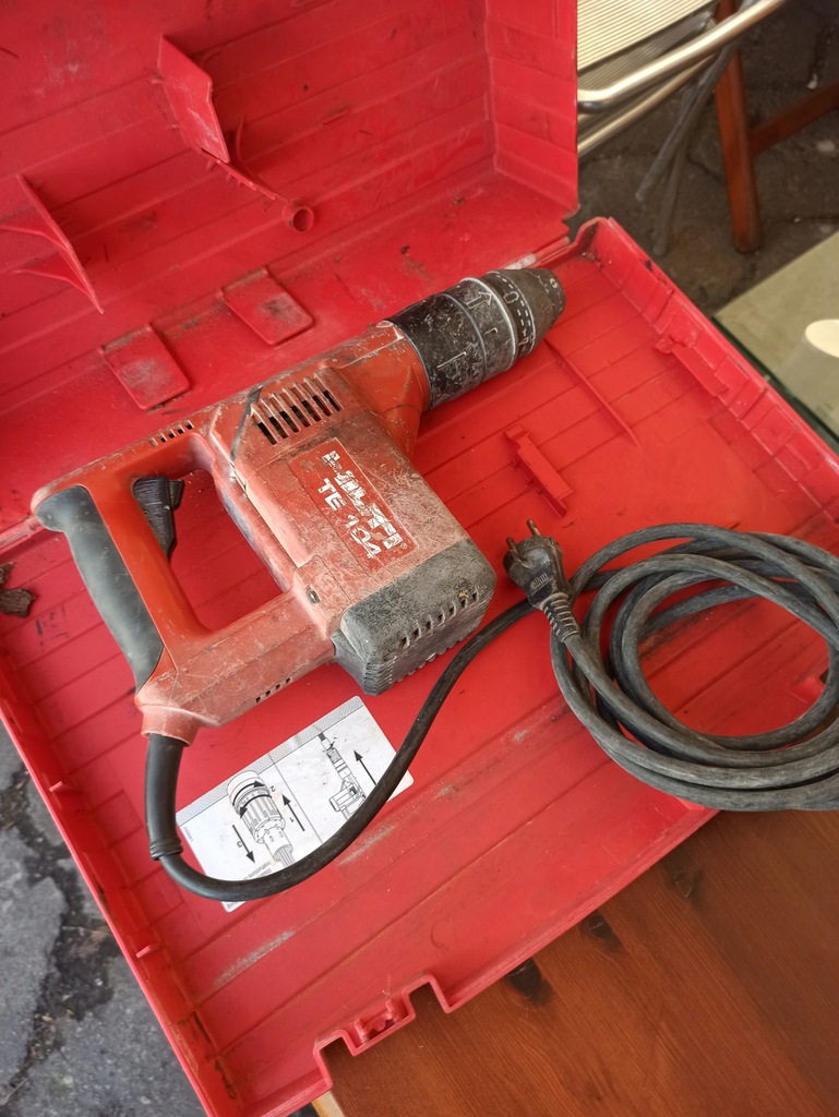 Młot dłutujący udarowy Hilti TE 104 + walizka - 12153942342 - oficjalne archiwum Allegro