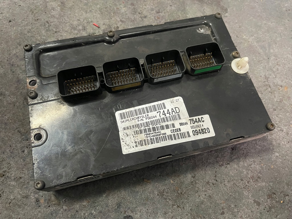 KOMPUTER JEEP GRAND CHEROKEE WK 5.7 HEMI 04-11R STEROWNIK SILNIKA - 14753696993 - oficjalne ...