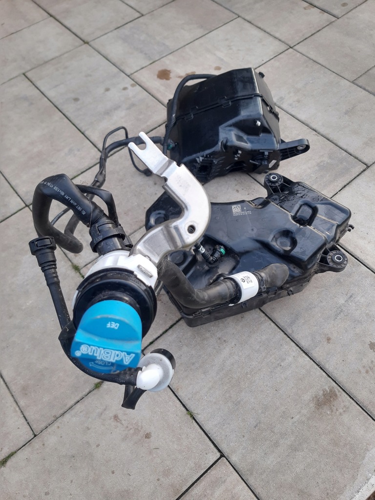 Zbiornik Adblue pompa KOMPLET BMW X3 G01 EU - 12631732795 - oficjalne ...