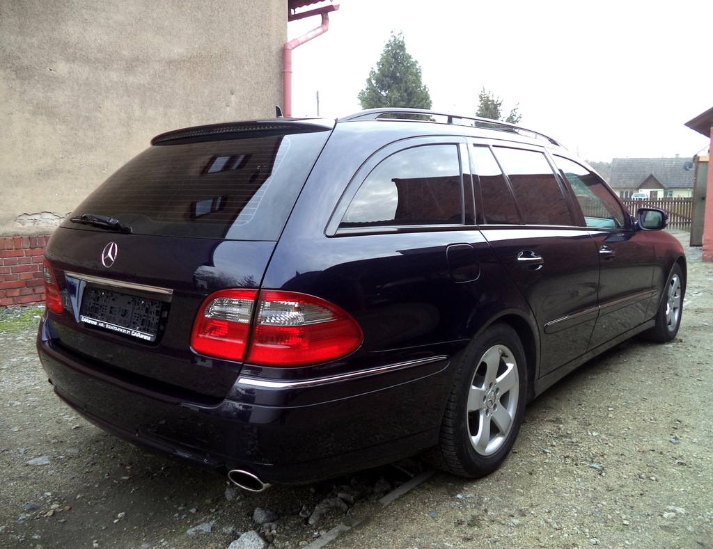 Mercedes W211 E320 CDI V6 AVANTGARDE DISTRONIC - 8547893003 - oficjalne ...